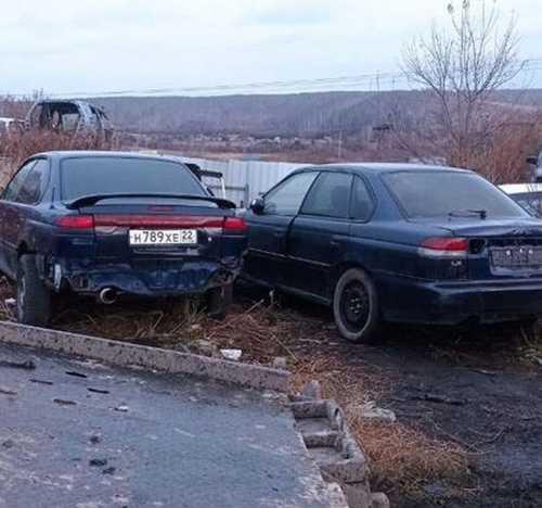 В разборе subaru legacy