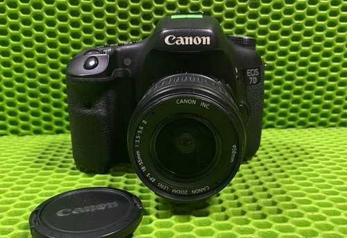 Зеркальный фотоаппарат Canon DS126251