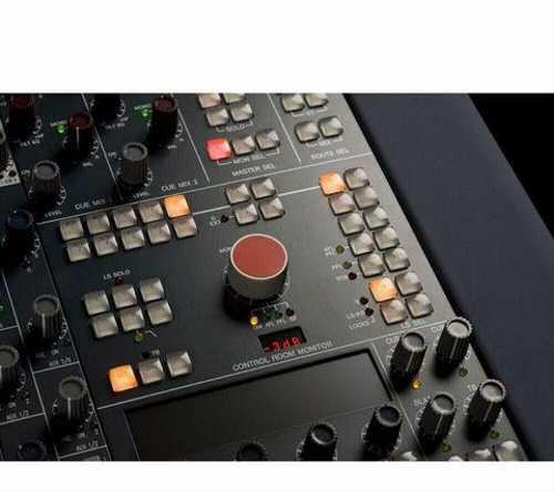 AMS Neve Genesys G128 (128 input, 64 fader) base c