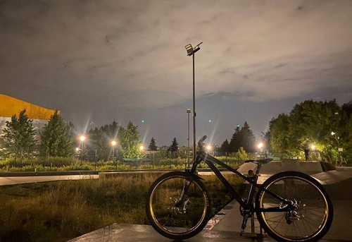 Велосипед commencal