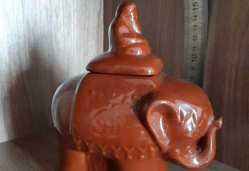 Керамическая чайница Слон, посуда СССР