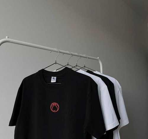 Хлопковая футболка nike ball lux