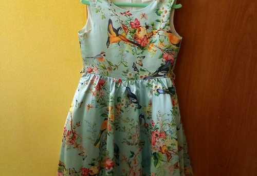 Платье нарядное для девочки 5-6 лет, размер 116 см