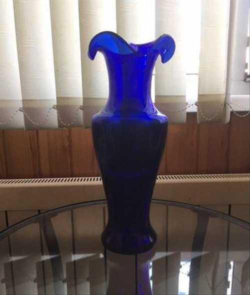 Винтажная ваза из кобальтового стекла