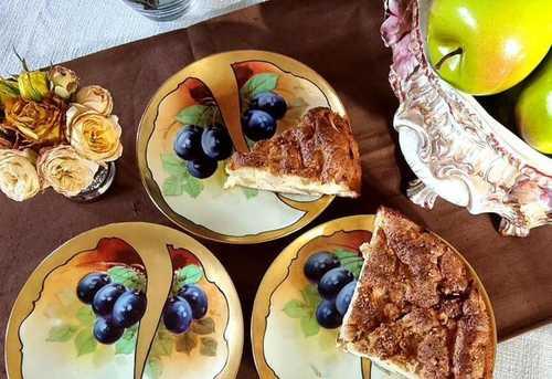 Старинные десертные тарелки с ручной росписью