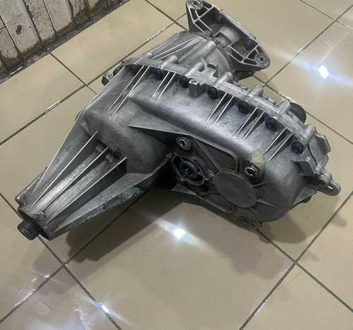 Раздатотчная коробка на Hummer H2