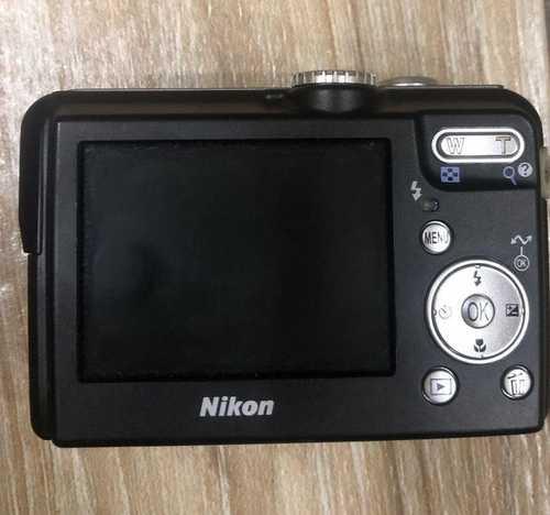 Цифровой фотоаппарат nikon coolpix p1