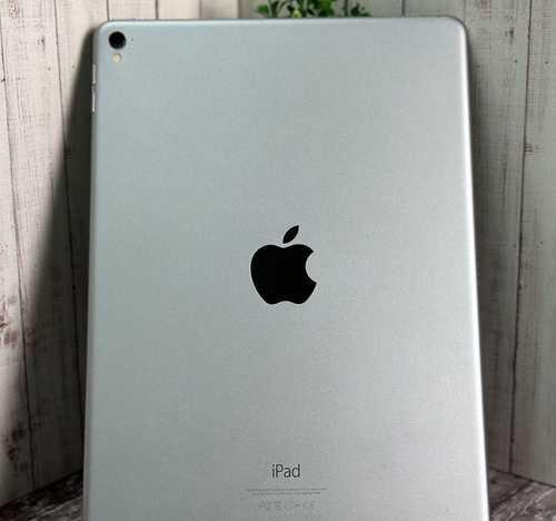 iPad Pro 9.7