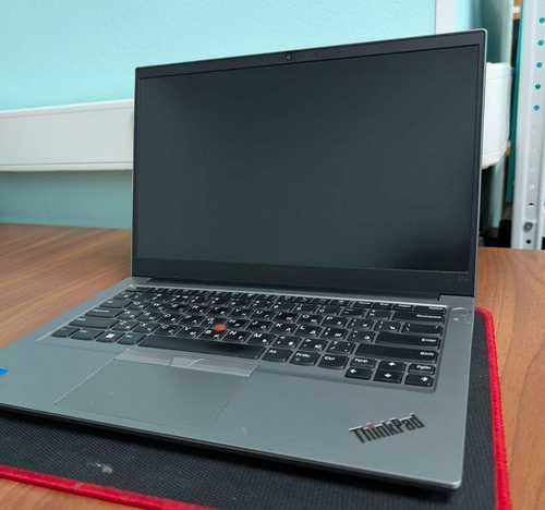 Lenovo ThinkPad E14 Gen 4 на запчасти I5-1240P