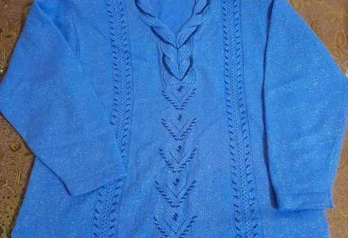 Тёплый женский свитер