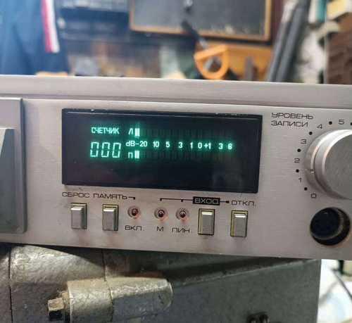 Дека кассетная Радиотехника М-201
