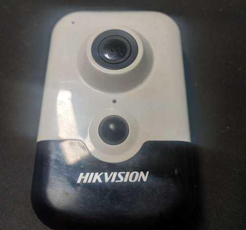 Hikvision DS-2CD2463G2-I