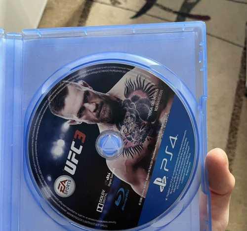 Диск для ps4 ufc3