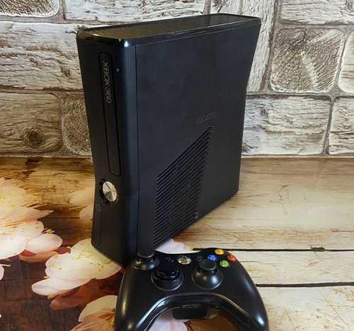 Xbox 360 freeboot 750 gb+ 124 игры