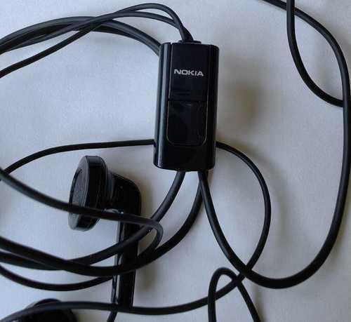 Чёрные проводные наушники Nokia