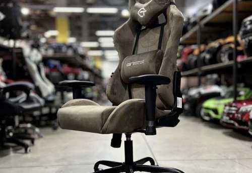 Професиональное кресло из ткани