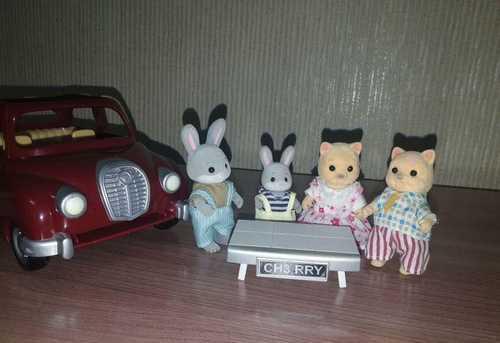 Sylvanian families семья заек и котиков в машине