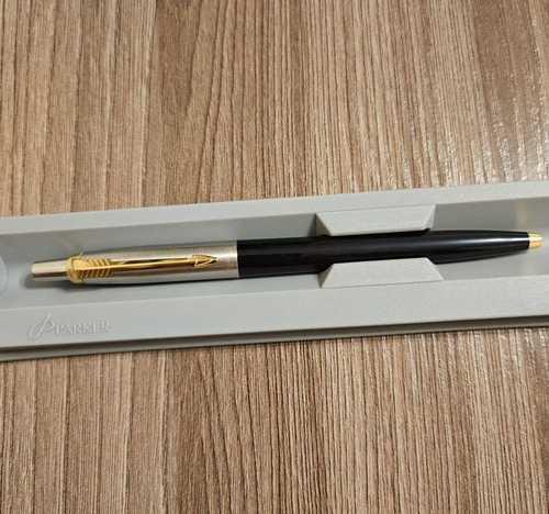 Ручка шариковая Parker Jotter Black K160 GT