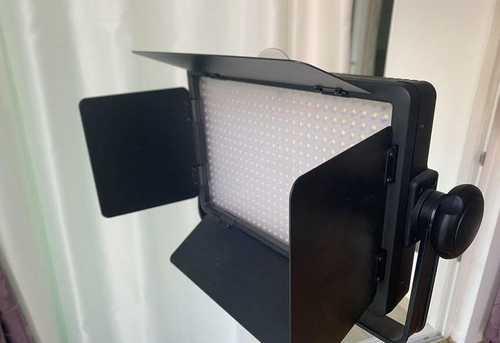 Профессиональный свет Осветитель Godox LED 500c
