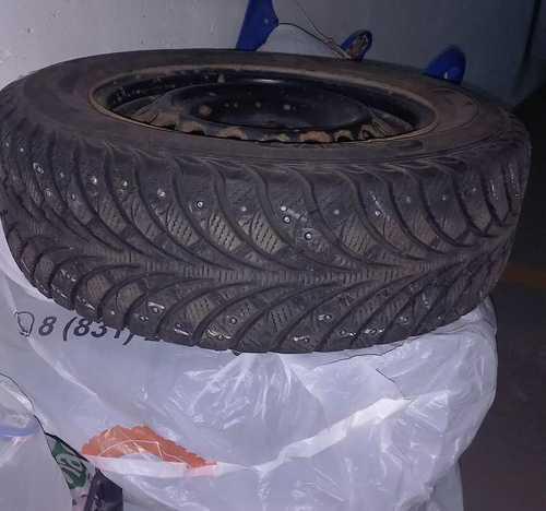 Sava Eskimo Stud 215/65 R15