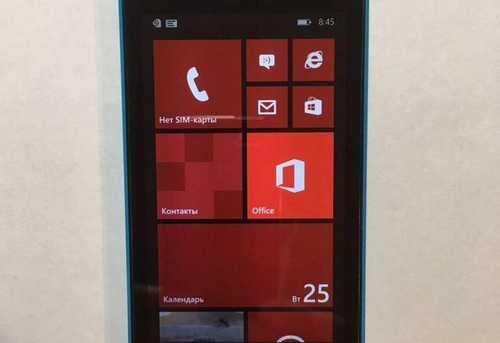 Телефон Nokia Lumia 520