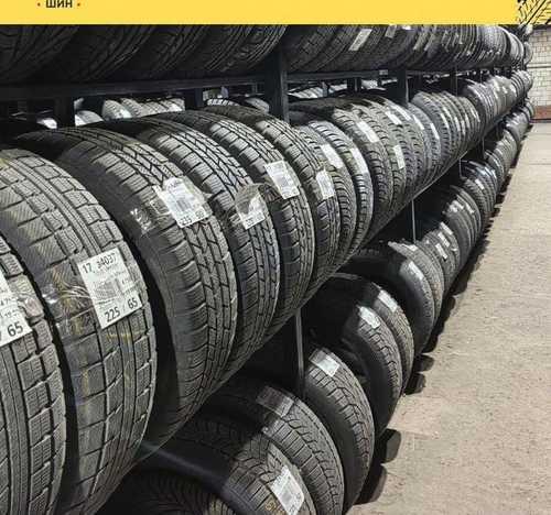 Goodyear UltraGrip Ice 235/55 R19 105L