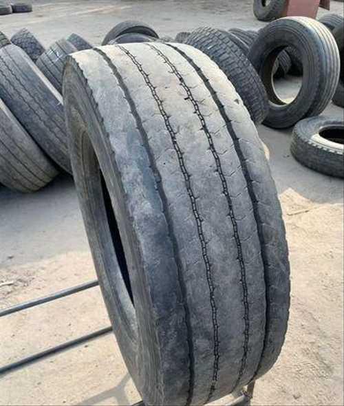 Bridgestone 265/70 R19.5
