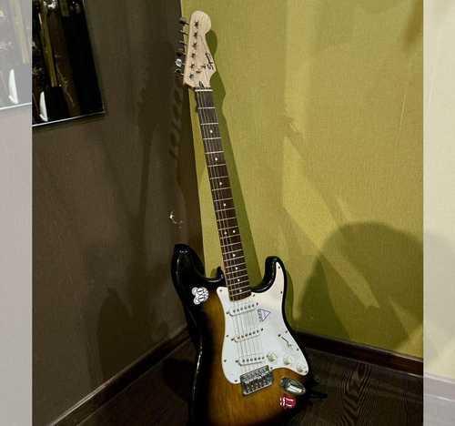 Электрогитара fender squier stratocaster