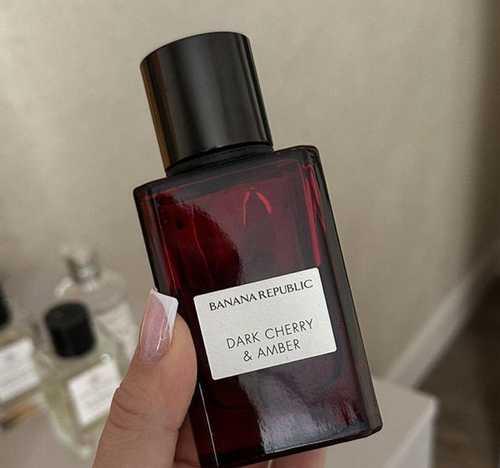 Духи banana republic dark cherry