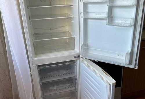 Холодильник lg 148см