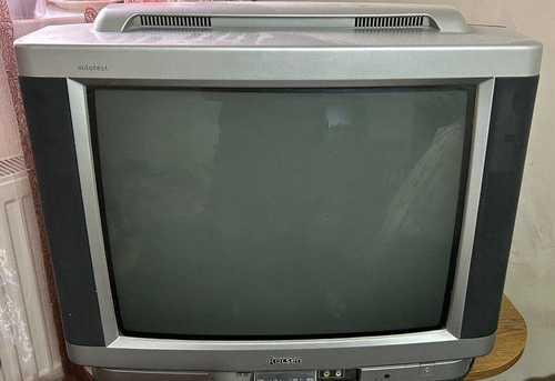 Старый цветной телевизор Rolsen C2116