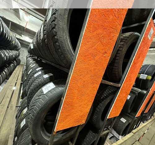 Nokian Tyres NRY 215/55 R16 97Y