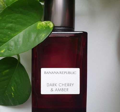 Парфюмерная вода Dark Cherry&Amber Banana Republic