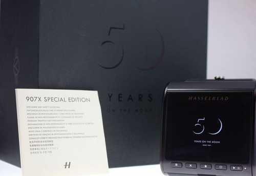 Hasselblad 907 x special edition