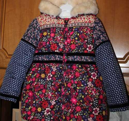 Шикарная куртка с капюшоном Desigual 122