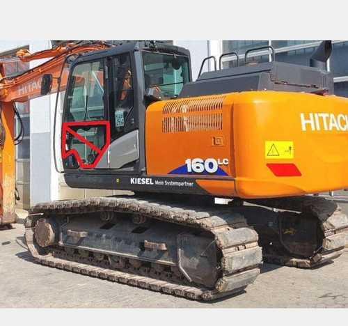 Стекло дверное левое нижнее для Hitachi Zaxis 180