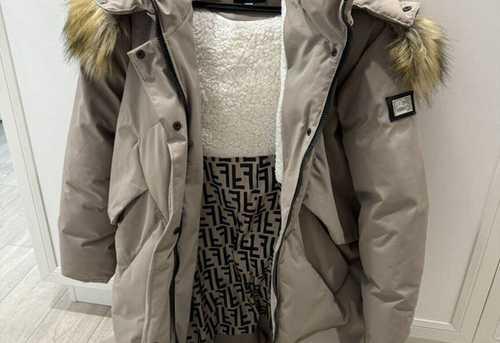 Куртка зимняяна для девочки