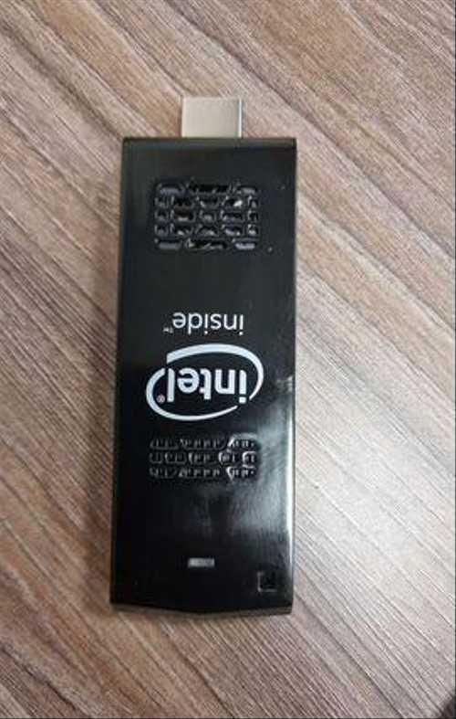 Микрокомпьютер Intel Compute Stick 32Gb