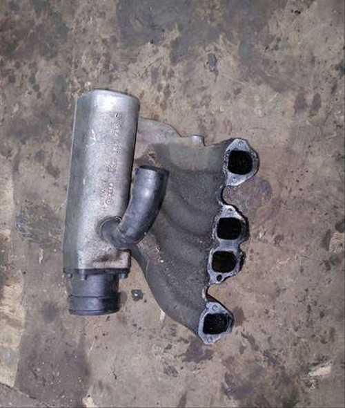 Впускной коллектор Volkswagen Passat B3 1.9 1Y