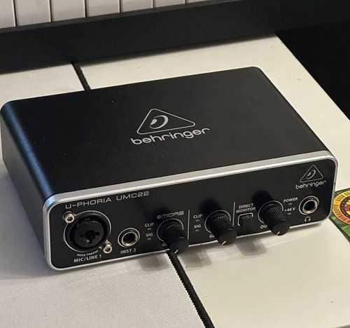 Behringer u phoria umc22