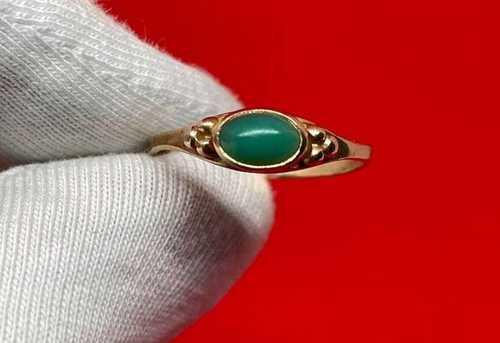 Золотое кольцо СССР 583 вставка зеленый агат