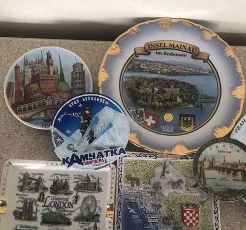 Сувенирные тарелки из разных стран