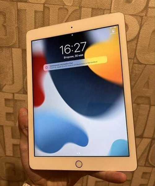 iPad 5 2017 32gb gold