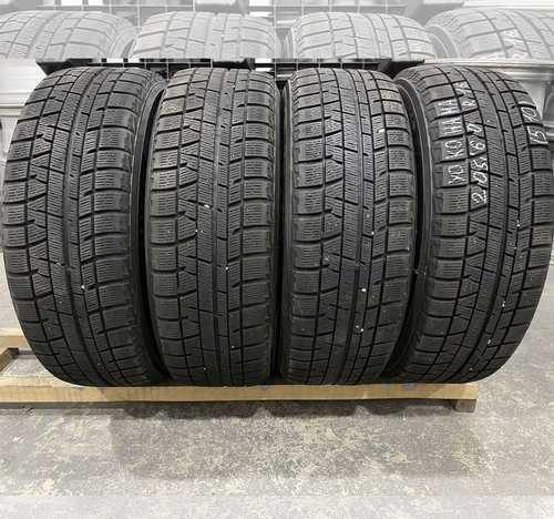 Yokohama Ice Guard IG50  205/60 R16