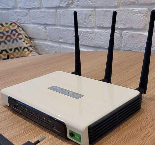 Роутер tp-link TL-WR941ND