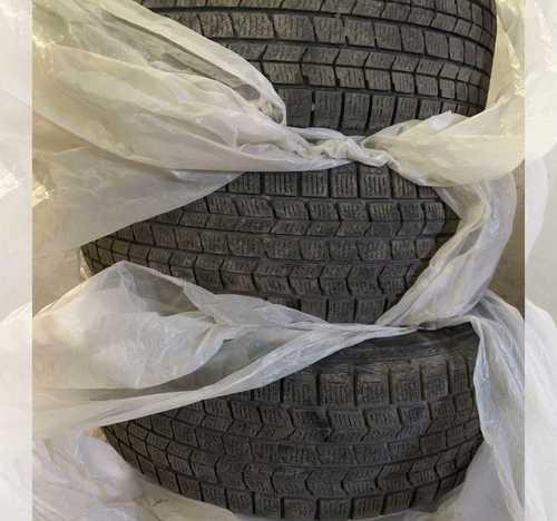 Dunlop Graspic DS3 215/60 R16