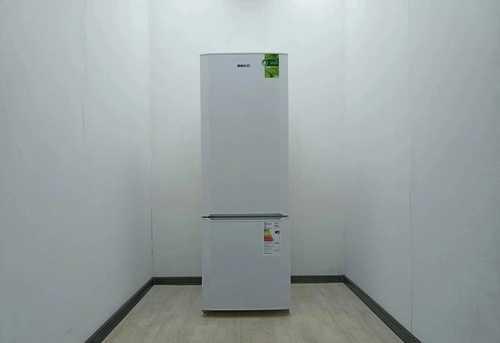 Холодильник бу Beko на гарантии
