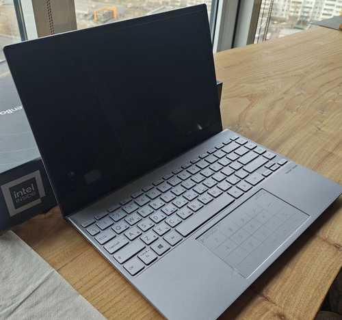 Ноутбук Asus zenbook 13