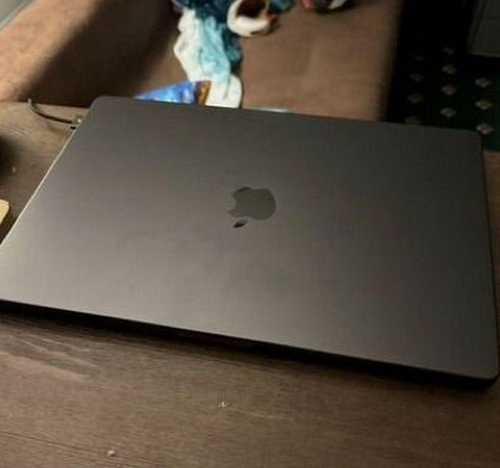 Apple macbook pro 16 m3 max