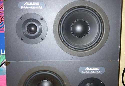 Alesis Monitor One колонки/мониторы